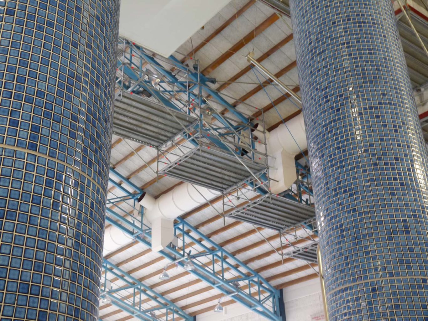 Scaffold Arches - Kilbirnie Swimming Pool - Layher. The Scaffolding System.